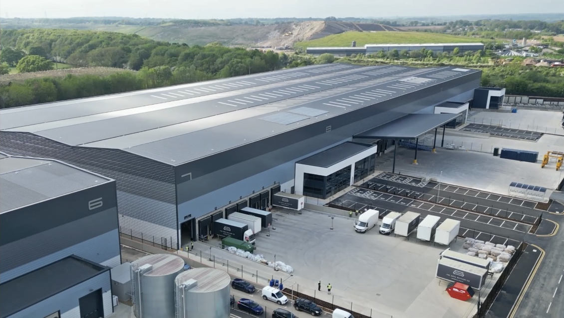 Port One Park Expands with Four New ‘Zero Carbon’ Units