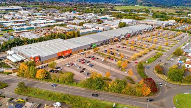 Realty Seals £200.8m Agreement for 11 UK Retail Parks